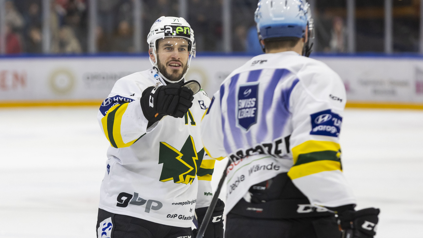 Dritter Sieg in Folge - News - EHCO