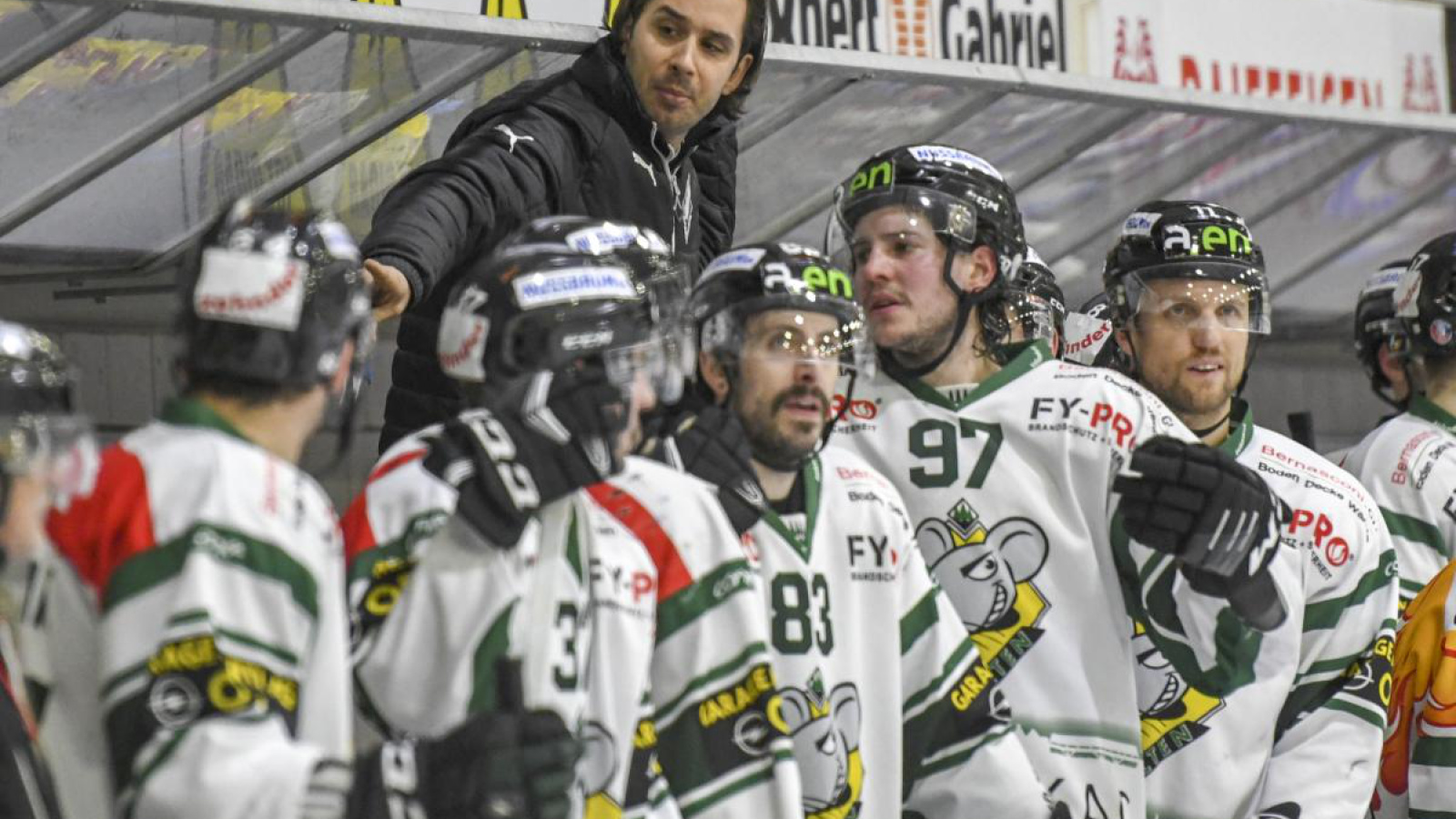 Tobler bleibt Assistenztrainer - News - EHCO